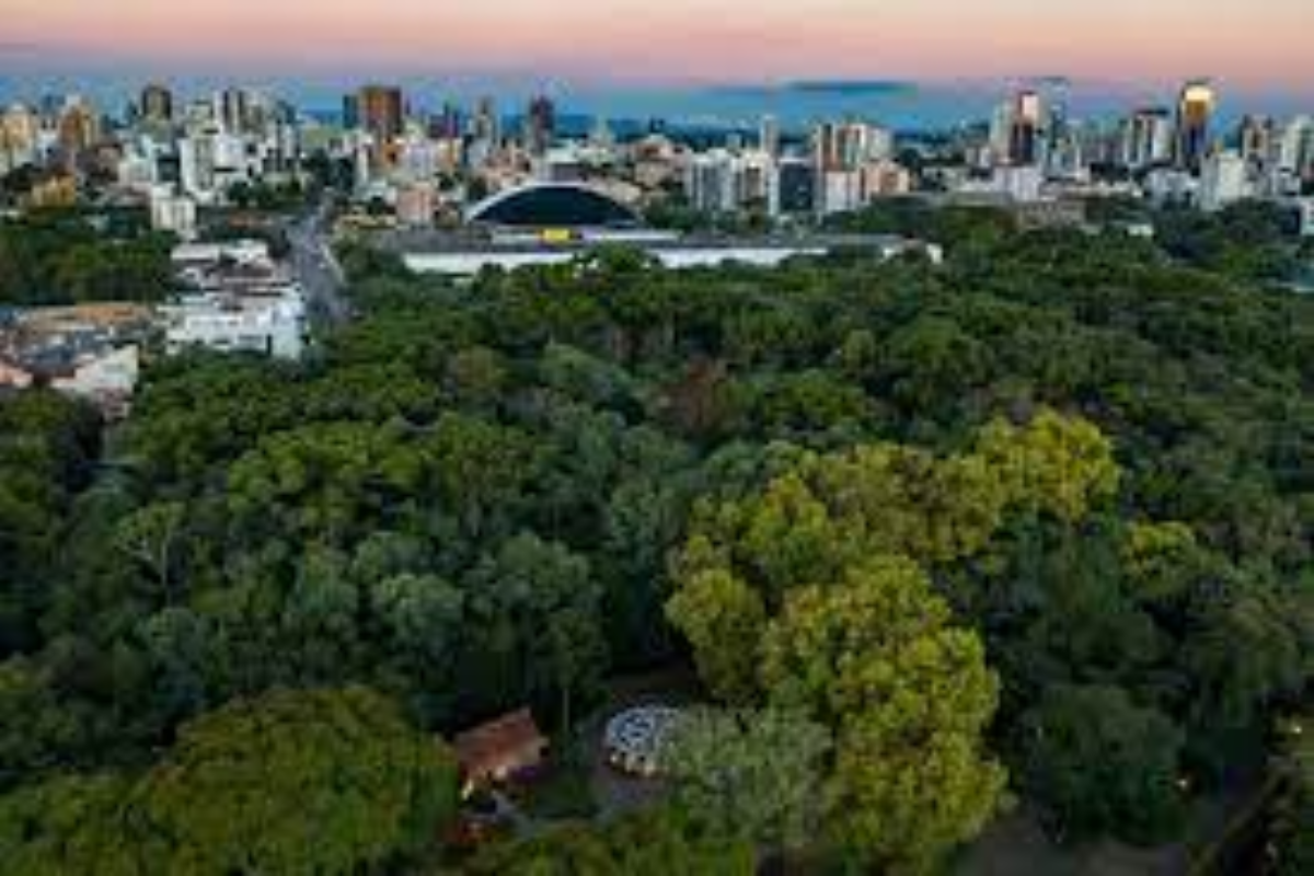 Curitiba: Uma Cidade Relevante no Brasil e no Mundo 🌍 - iLove Curitiba